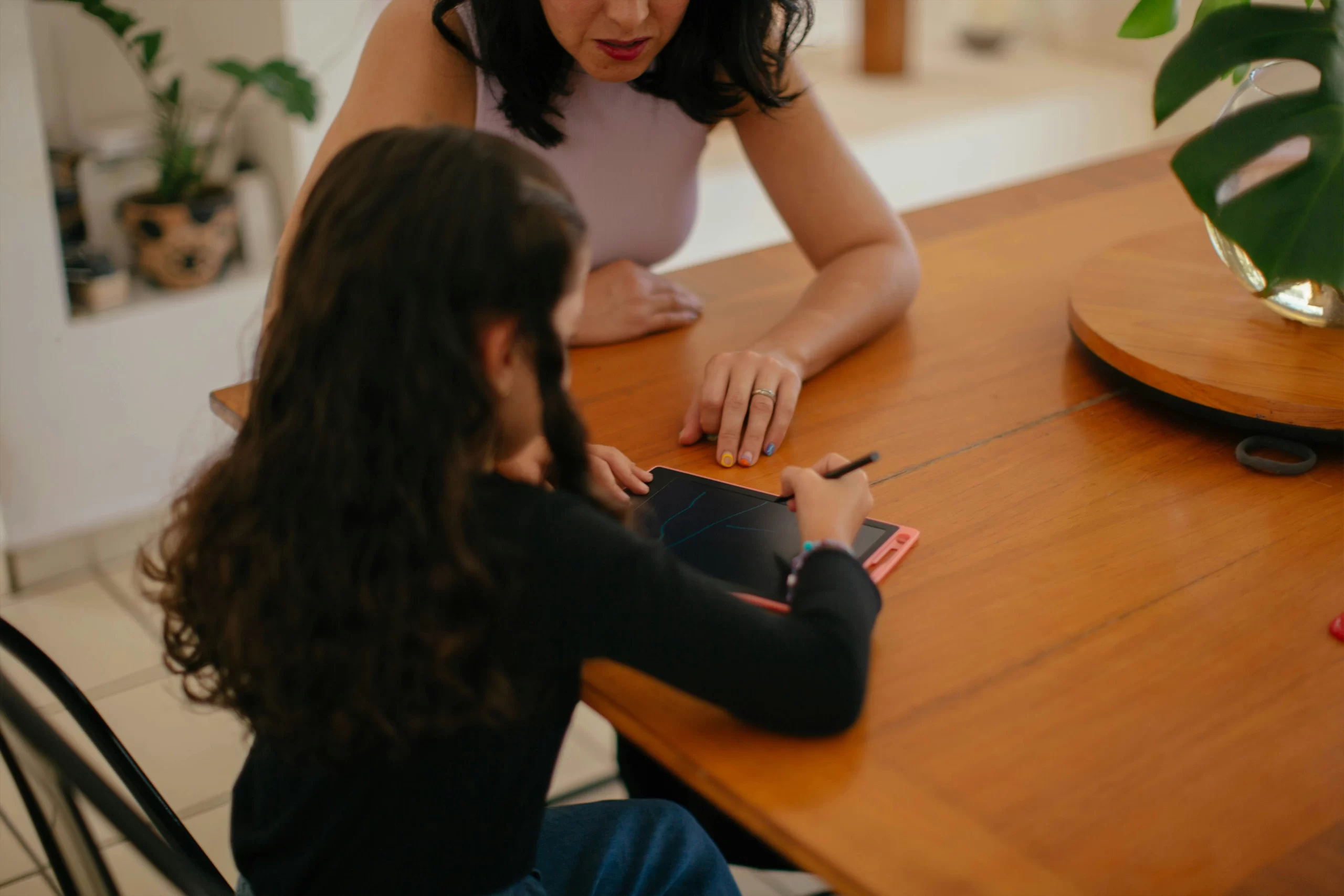 Language Disorders and Autism: Key Differences, Overlaps, and Support ...